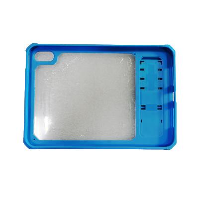 China Estojo protetor de plástico personalizado para IPad com câmara quente de molde de suporte à venda