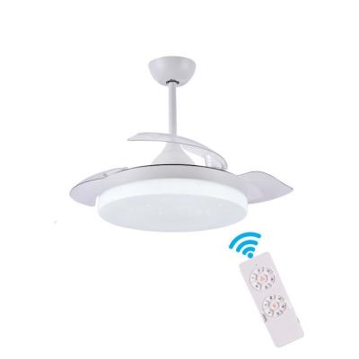 Cina 3 colori regolabili candelabro soffitto ventilatore Lampada 36 pollici controllo remoto ventilatore di soffitto invisibile con luce in vendita