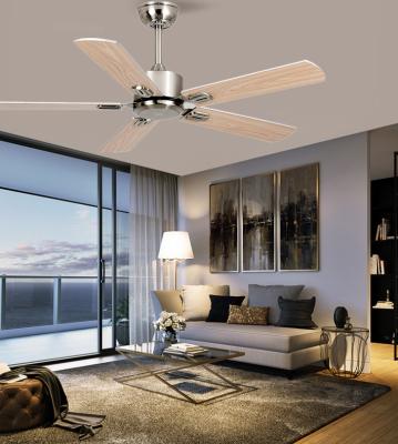 中国 DC モダン LED 天井扇風機 低騒音 リモコン 5 ABS ライト付き 販売のため