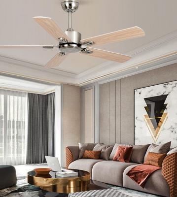 中国 DC モダン LED 天井扇風機 低騒音 リモコン 5 ABS ライト付き 販売のため