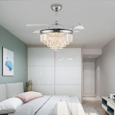 Cina Ventilatore di soffitto a lame pieghevoli a cristallo con luce e telecomando in vendita