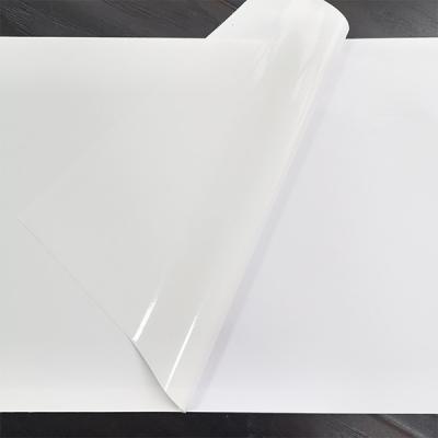 Cina No Glue Vinyl Window Graphics White PVC Static Cling Window Film Roll in vendita