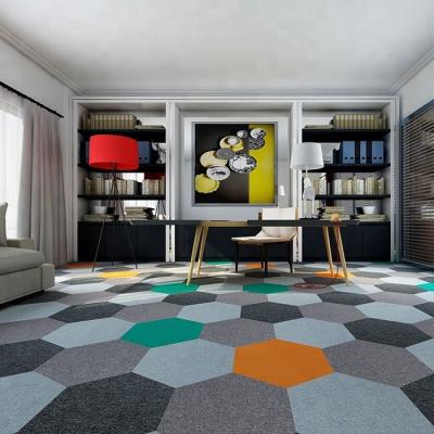 China wholesale luxury hotel hallway hexagon green nylon modular carpet tile for sale