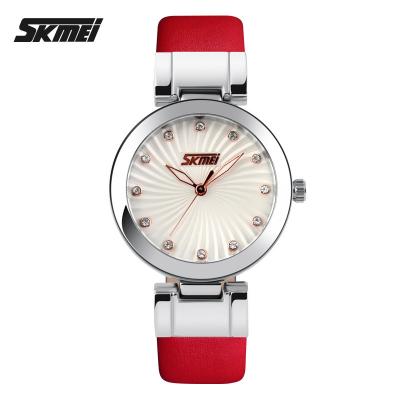 China Red Leather Womens Quartz Watches 30M Water Resistant With Diamond for sale
