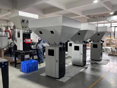 Cina China High precision weight data Gravimetric Blender/Auto weight sensor mixer for extruder good price to Euro in vendita