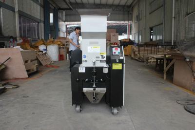 China Low-speed pineapple-Knife plastic crusher/High Efficiency Low Speed Plastic Granulator selling leads Te koop