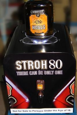 China De aangepaste Harder van de Ontwerp Koude Geschotene Alcoholische drank met GROTE het volume binnentank van 1.8L Te koop