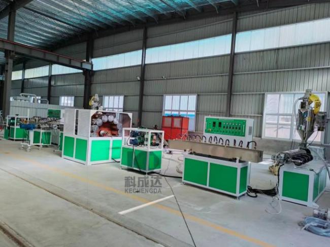 SJ45 PVC Pipe Production Line Hose Manufacturing Machine 1