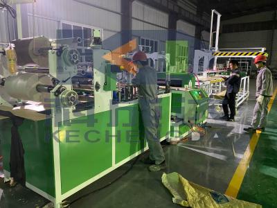 Cina Pvc Wpc macchine per pannelli da parete in plastica Legno in vendita