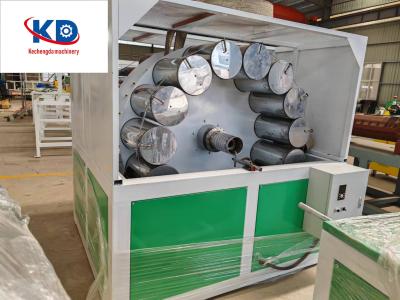 Cina Linea di estrusione del tubo rinforzato con fibre di PVC Macchina di plastica Macchina di avvolgimento di tubi rinforzati con fibre di PVC in vendita