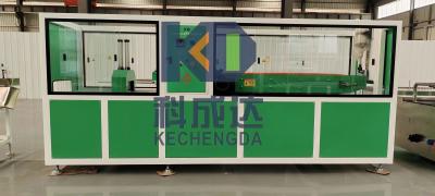 Cina wpc composite decking Pe PVC WPC Panel Production wood floor deck making machine WPC PVC dooor cover production line in vendita