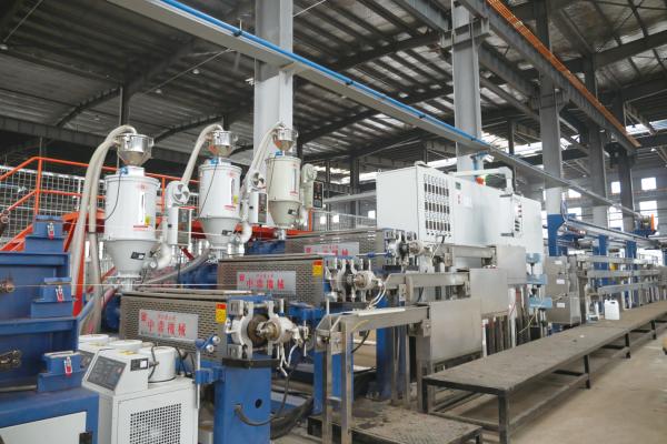 Quality High Speed Extrusion Production Line With PLC Touch Screen Control 100-1000kg/H for sale