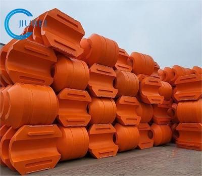 中国 DN315 HDPE Pipe Floats With PE Hull And High Density PU Foam Fill Inside 販売のため