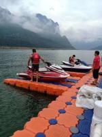 China Easy Installation Pe Float Pontoon Durable With Non Slip Surface for sale