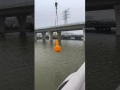 Коррозионно устойчивое пластмассовое плавучее устройство, подходящее для модулей диаметром 1,2-3,0 м в морской среде