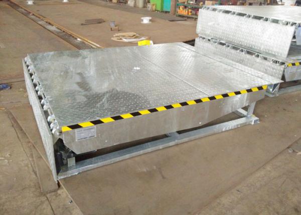 Hot Dip Galvanized Hydraulic Electric Dock Leveler With Bumpers