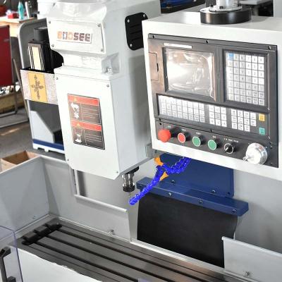 China 350KG Verticaal Machinaal bewerkend Centrum 1370*280mm Worktable 830mm van Max Load CNC X-As Te koop
