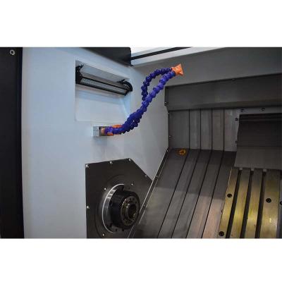Cina Slant Bed Metal Cnc Lathe Machine High Presion Overall 45° Bed Form And Slope in vendita