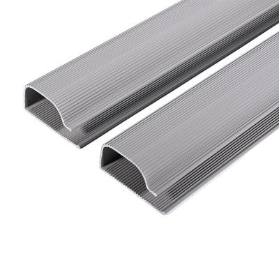 Cina Canali di filo di plastica PVC Canali di pista di filo di PVC Profili di PVC Canali di protezione di PVC in vendita
