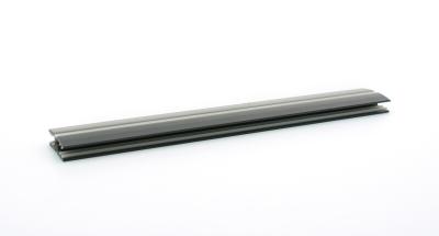 China Op maat gemaakte extrusies voor de rand van kunststofpanelen Te koop