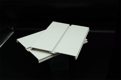 Китай Цветная мягкая PVC потолочная панель широкий профиль продается