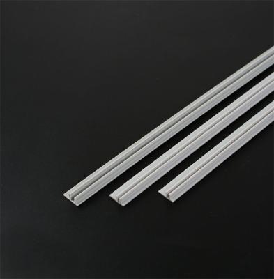 중국 사용자 정의 크기의 플라스틱 PVC 채널 프로파일 판매용