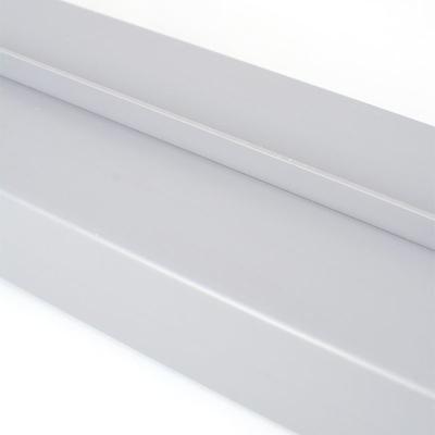 China Perfil de tecto de PVC industrial colorido Perfil de extrusão de PVC plástico à venda