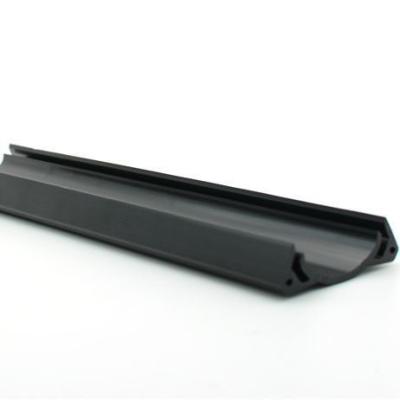 Cina Profili larghi in PVC per la protezione del filo personalizzabile in vendita