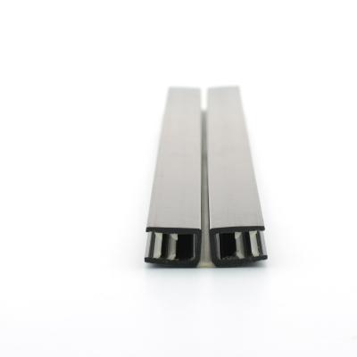 Cina TUV Cable di plastica autoadesivo di tronco pista di gara PVC Wire Management Trunking in vendita