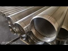 Johnson screen with welded ring end