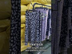 mixed styles used skirts with floral pattern women's half length second hand skirts