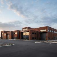 Quality Durable Metal Structure Building Robust Industrial And Commercial Construction for sale
