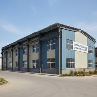 Quality Commercial / Industrial Steel Framed Construction Corrosion Resistant Prefab for sale
