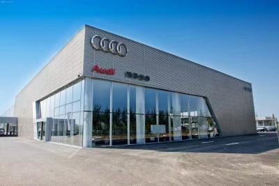 China Pre-engineered Metal Workshop Buildings with Roll-up Or Sliding Doors and Concrete Slab Foundation for sale