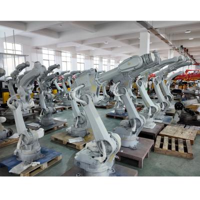 Cina Saldatrice laser robotizzata ad altissima velocità, 3000W per aumentare l'efficienza produttiva in vendita