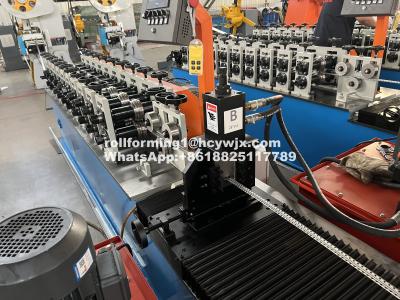 Cina PLC Controllo soffitto roll forming Machine 10 stazioni in vendita