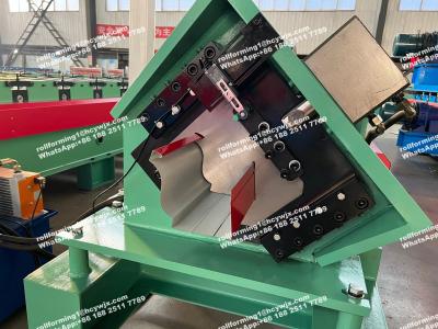 Cina Macchina senza cuciture mobile della grondaia dell'acciaio/alluminio/rame per i profili della grondaia dell'acqua piovana in vendita