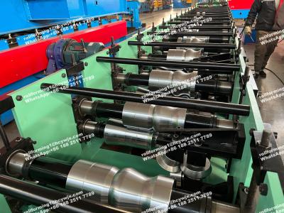 Cina Macchina senza cuciture mobile della grondaia dell'acciaio/alluminio/rame per i profili della grondaia dell'acqua piovana in vendita