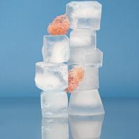 China Professional Ice Machine Cube Maker with 60KG Ice Storage Capacity Fully Automatic for sale
