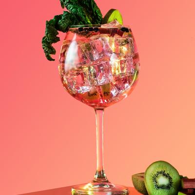 China 720g Filling Capacity Daily Modern Style Ice Cube Maker with Low Energy Consumption for sale