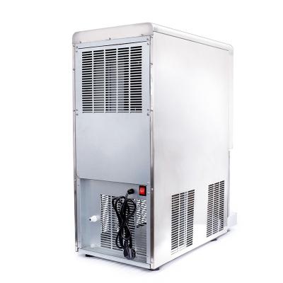 Cina 120 kg pompa di rendimento acqua macchina di produzione di ghiaccio e distributore d'acqua con compressore Cisco in vendita