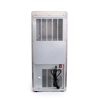 中国 R404a 冷却剤用電気氷のキューブ機 配水器と操作が簡単 販売のため