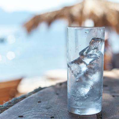 Cina 24 ore LZ-150 Ice Cube Maker con capacità di stoccaggio di 60 kg di ghiaccio e basso consumo energetico in vendita