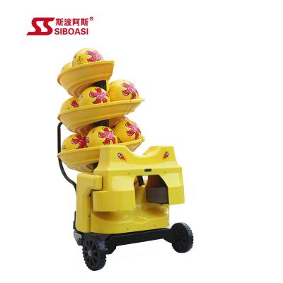 China Humanized Design Ball Throwing Machine Football for sale