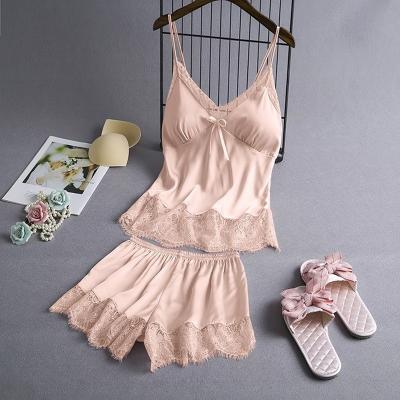 China Van de Zijde Sexy die Bretels van het de zomer Sleeveless Ijs van het de Korte broekkant het Satijnpyjama voor Vrouwen wordt geplaatst Te koop