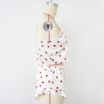 China De zoete Leuke Sleeveless Korte Nachtjapon plaatst de Sexy Zachte Pyjama van het Satijnhart voor Vrouwen Te koop