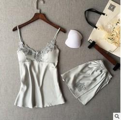 中国 袖なしの上は女性のためのNightdressのセクシーなレースの絹のパジャマをショートさせる 販売のため