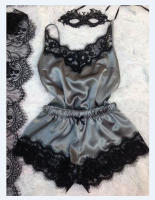 Cina Donna di moda sexy biancheria intima set di abbigliamento da notte da donna calzoncini e pijama sexy in alto in vendita