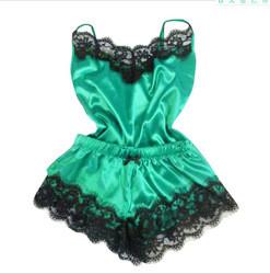 Cina Donna di moda sexy biancheria intima set di abbigliamento da notte da donna calzoncini e pijama sexy in alto in vendita