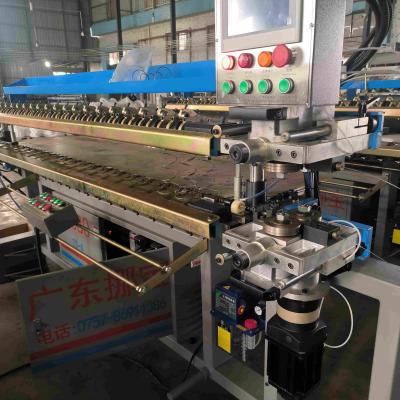 Cina Macchina per l'assemblaggio di molle per materassi personalizzabile e versatile con configurazione flessibile in vendita